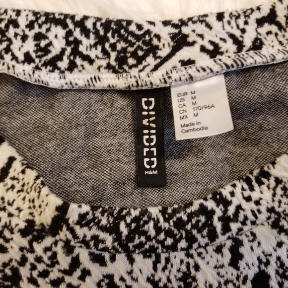 Divided | Tops | Divided Black White Slightly Crop Blouse Shirt M ...